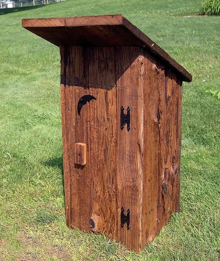 Well cover RUSTIC COUNTRY OUTHOUSE WELL COVER Handmade – Saving Shepherd